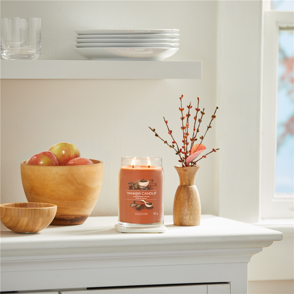 Cinnamon Stick Signature Large Jar | Yankee Candle Offizielle Website ...