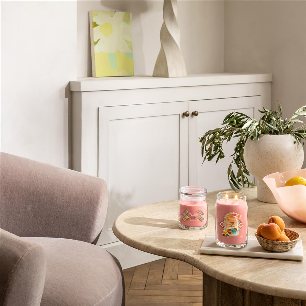 Capri Glow Signature Medium Jar | Yankee Candle Offizielle Website Schweiz